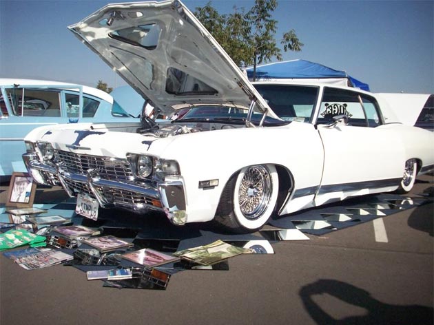 Chevy Caprice 1965-1970 Bag & Bracket Kit | Universal Air