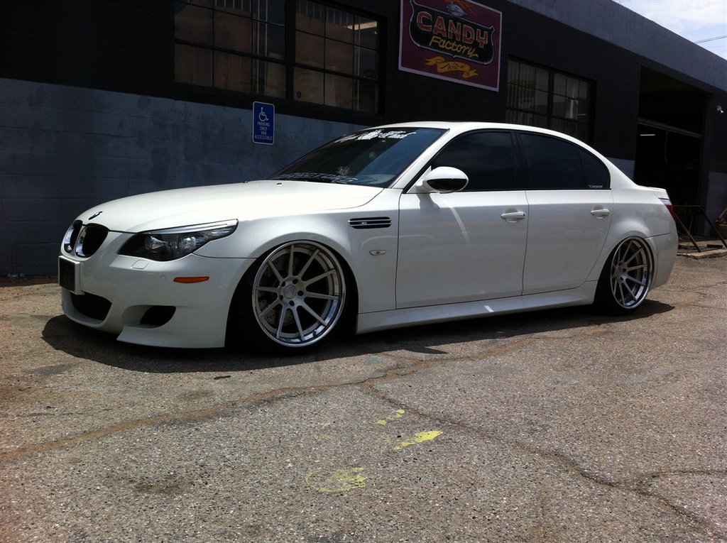 BMW 5 Series 2004-2010 E60 | Universal Air